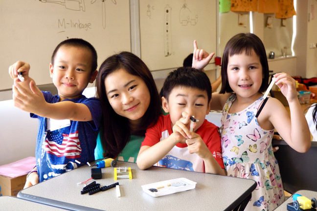 Junior Robotics Day Camp
